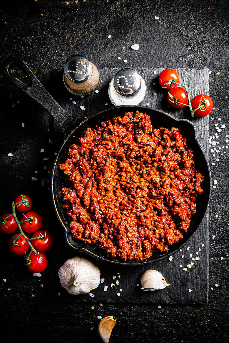 Bolognese sauce. How to make traditional ragù alla bolognese – Claudia ...