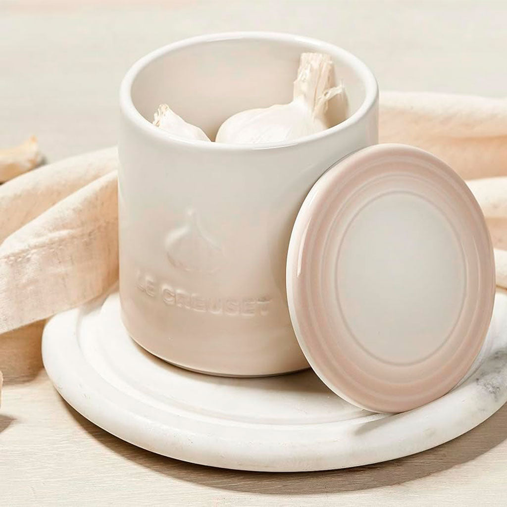 Le Creuset Boston Ceramic Garlic Jar – Claudia&Julia