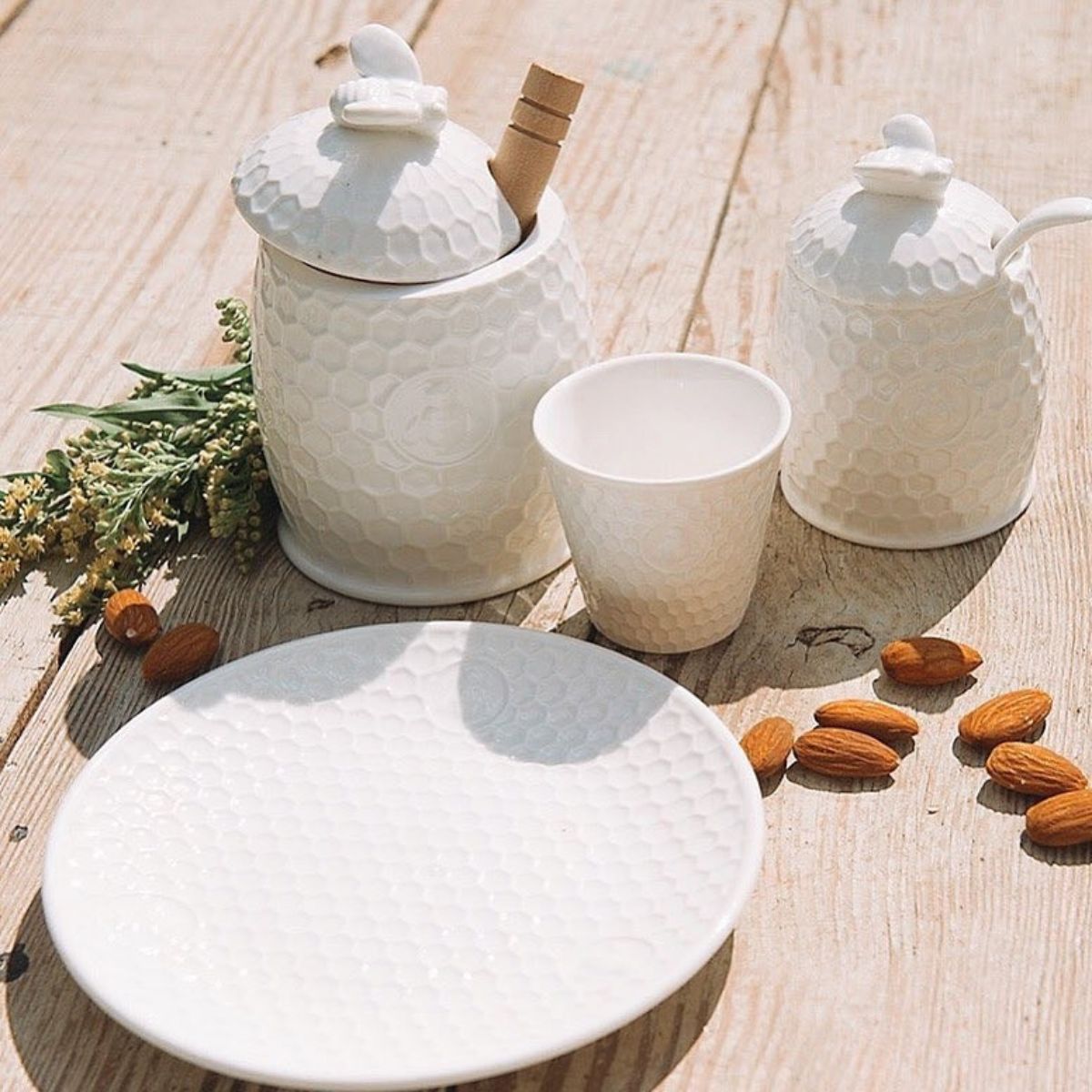 Tarro para la miel de porcelana con cuchara de madera Aperegina La Por ...