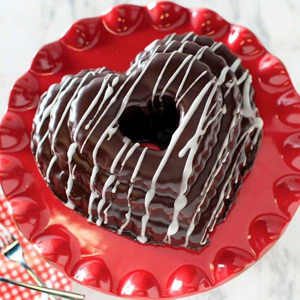 Moule en aluminium Fatigué Heart Bundt Nordic Ware – Claudia&Julia