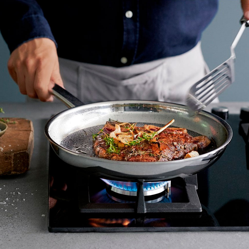 WMF Profi Resist non-stick Stainless steel frying pan – Claudia&Julia